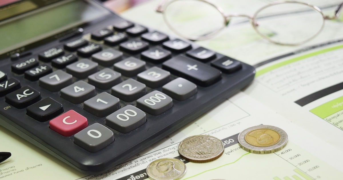 12 Economics Career Ideas for Economics Majors | The University Network