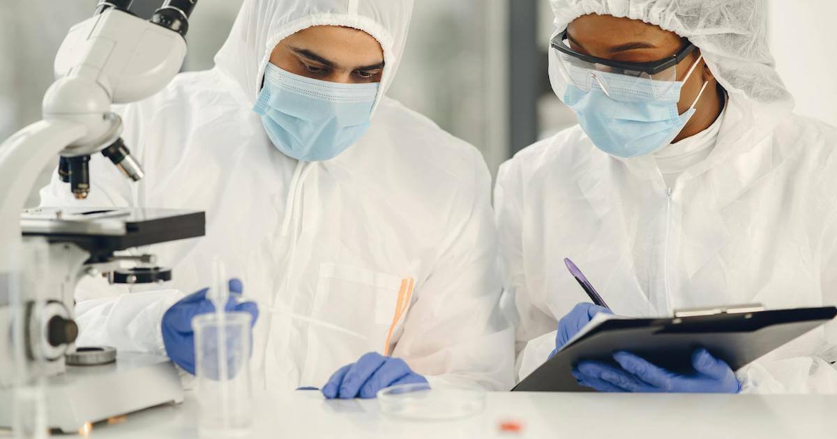 12 Biology Degree Jobs and Their Prospective Salaries | TUN