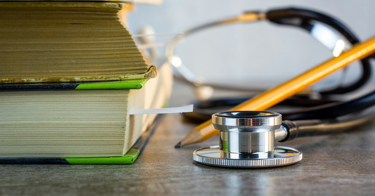 12 Biochemistry Jobs for Biochemistry Majors | The University Network